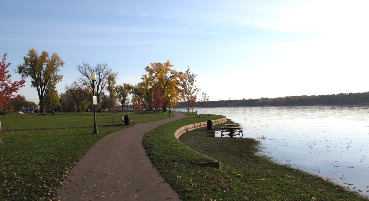 Exploring Hudson, Wisconsin: Scenic Views and Local History | TimManBlog