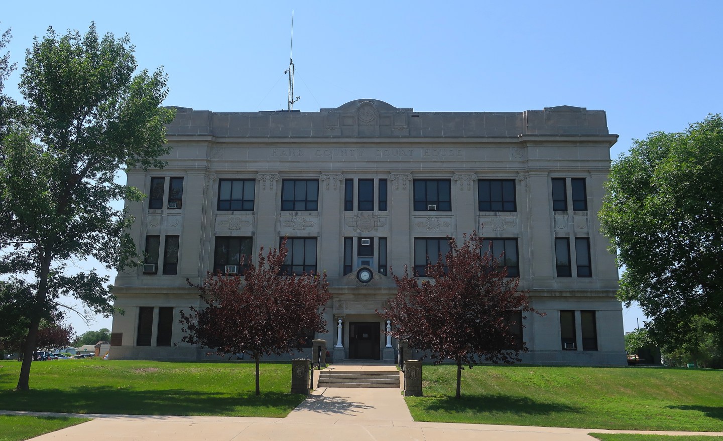 Miller, South Dakota: A Peek into Small Town America | TimManBlog